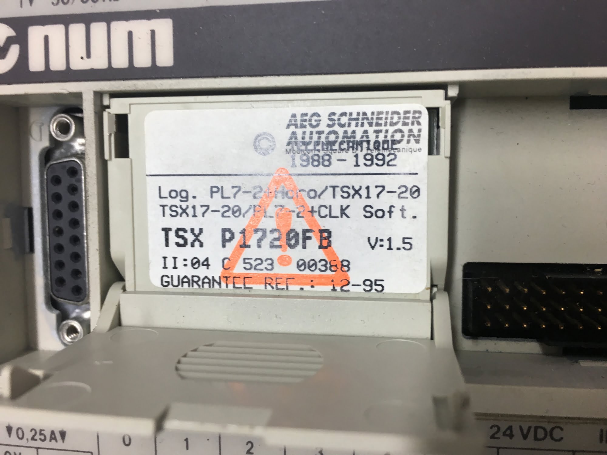 Automate TELEMECANIQUE NUM TSX 17.20 - Boutique WinPreset